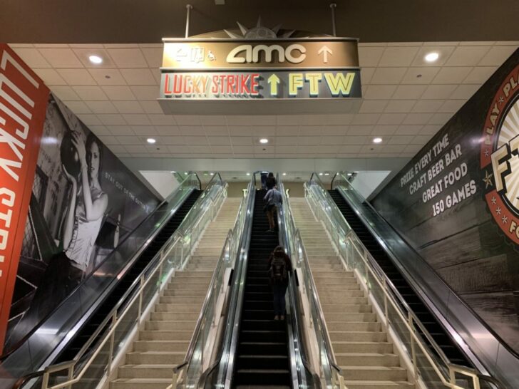 AMC River East 21 Review