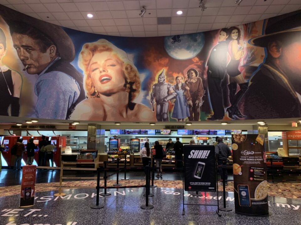 AMC River East 21 Review