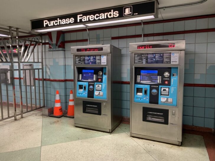 Guide to Riding Chicago's L Train System