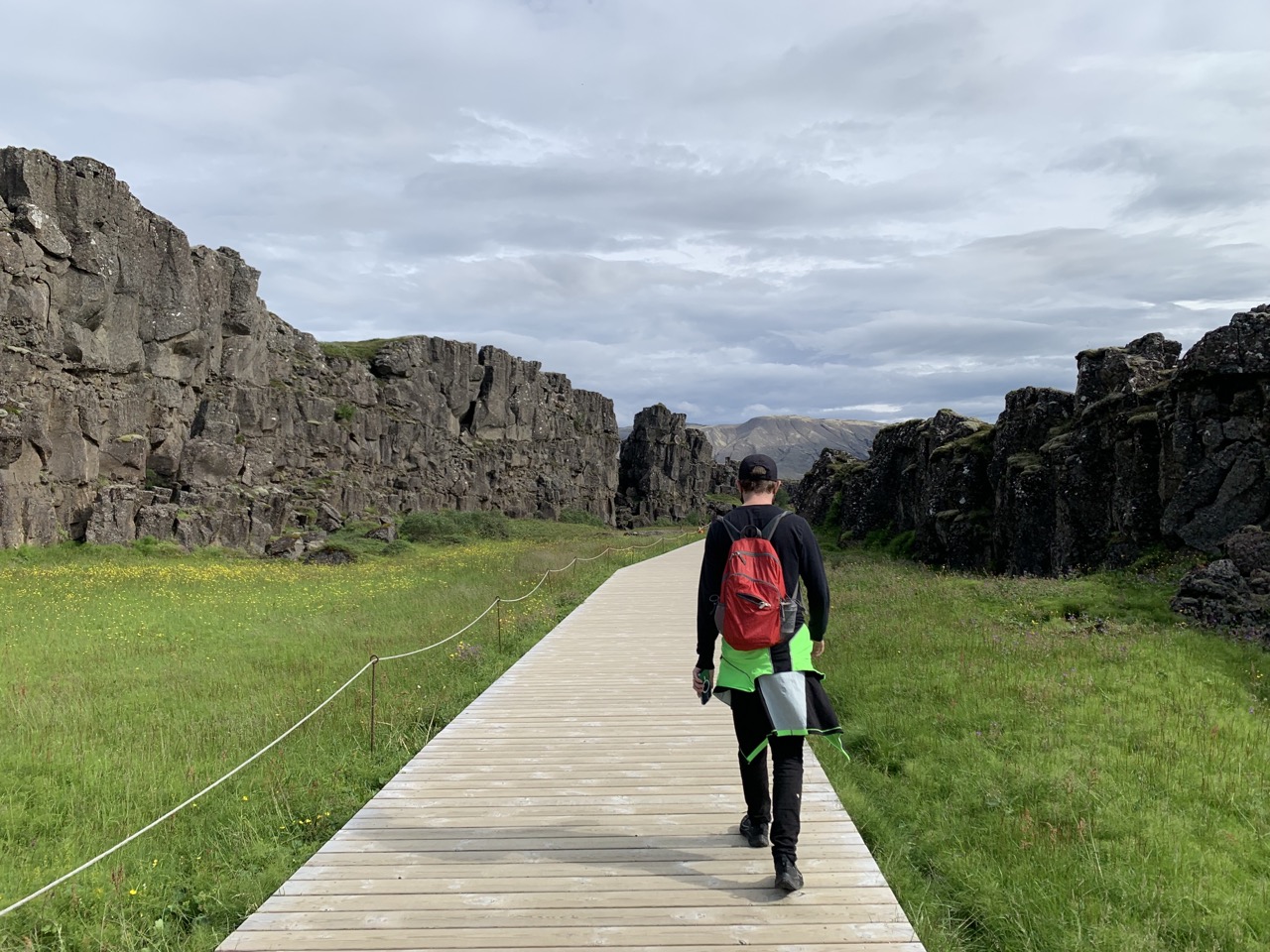 Guide to Thingvellir National Park in Iceland