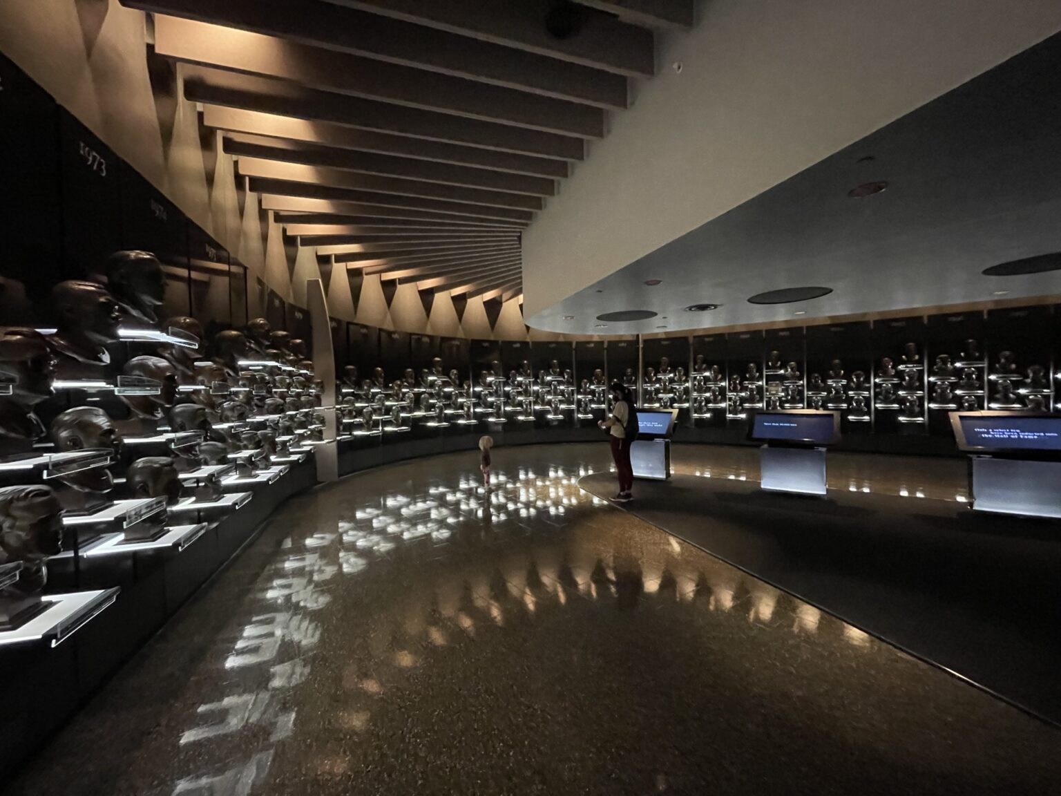 Guide to Visiting Pro Football Hall of Fame