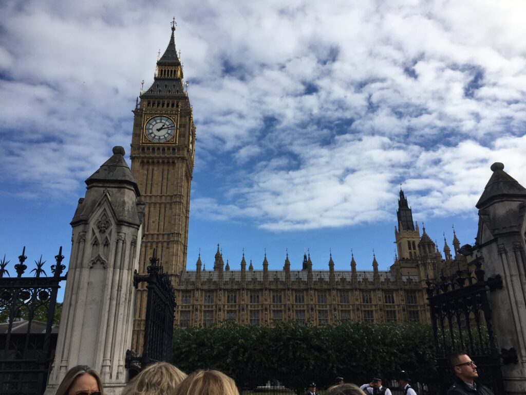 BigBen_FromQueensWalk - Lattes and Runways
