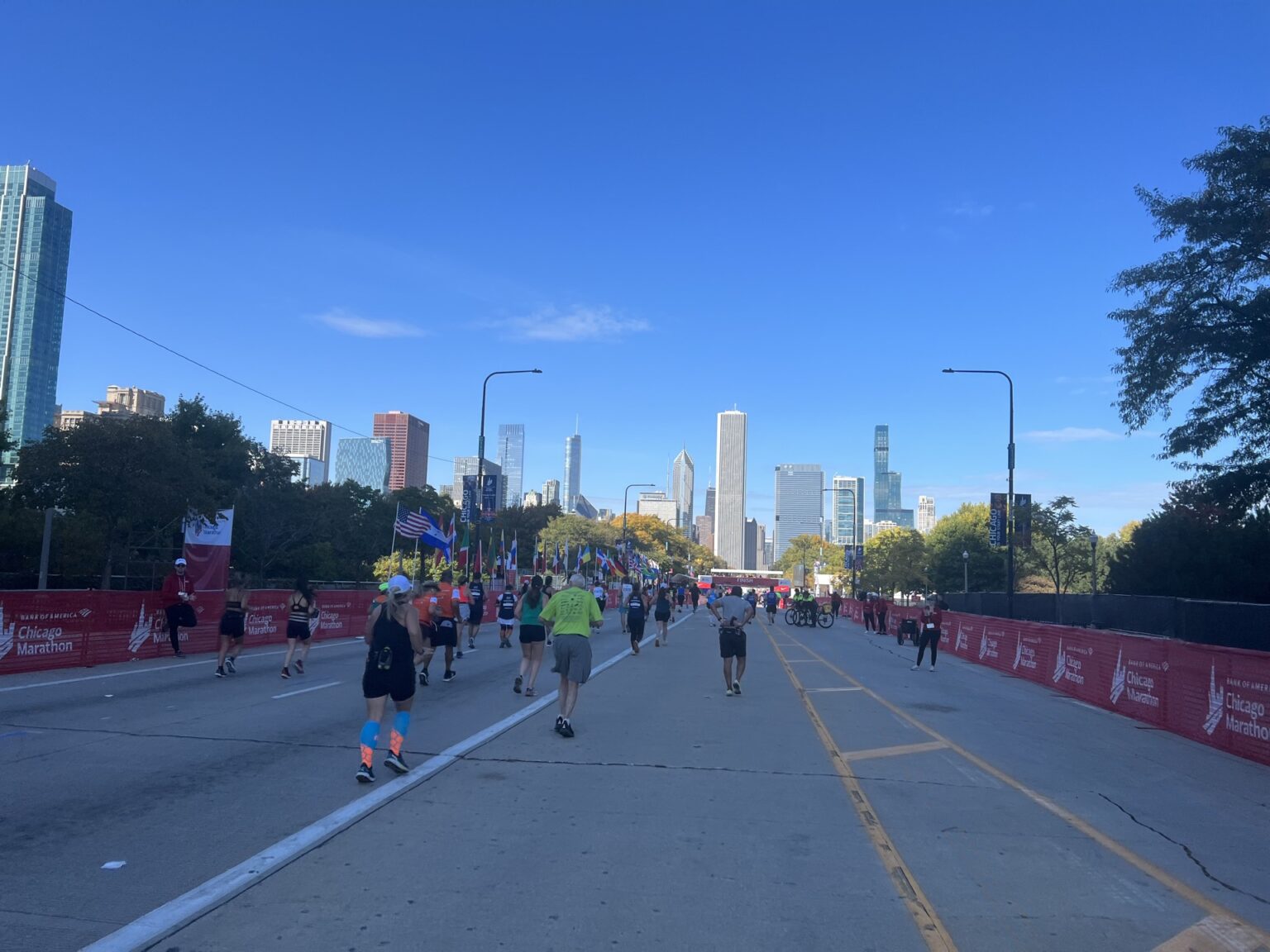 Chicago Marathon Race Guide + Tips