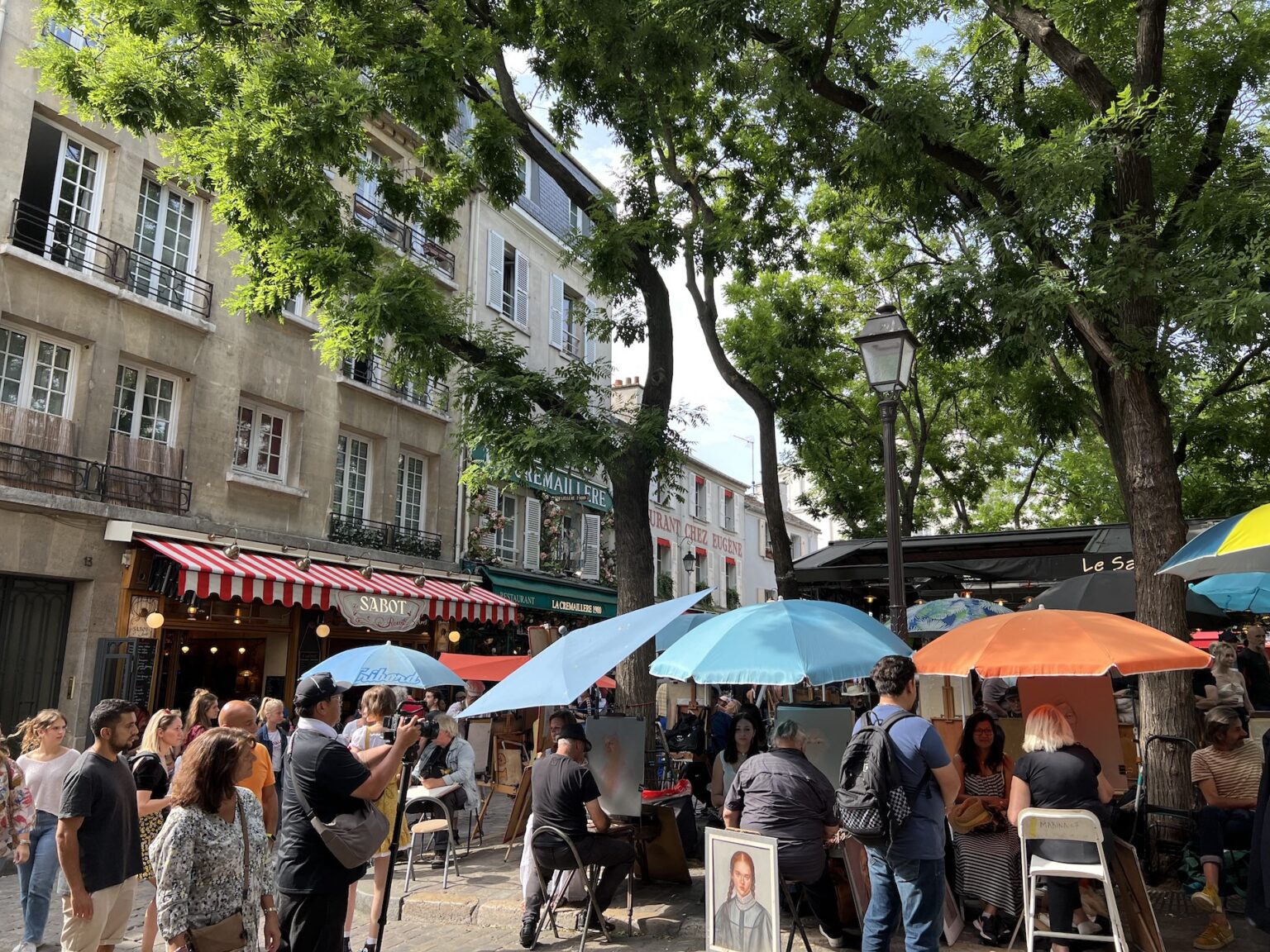 Walking in Paris — 5 perfect walks through Paris with maps