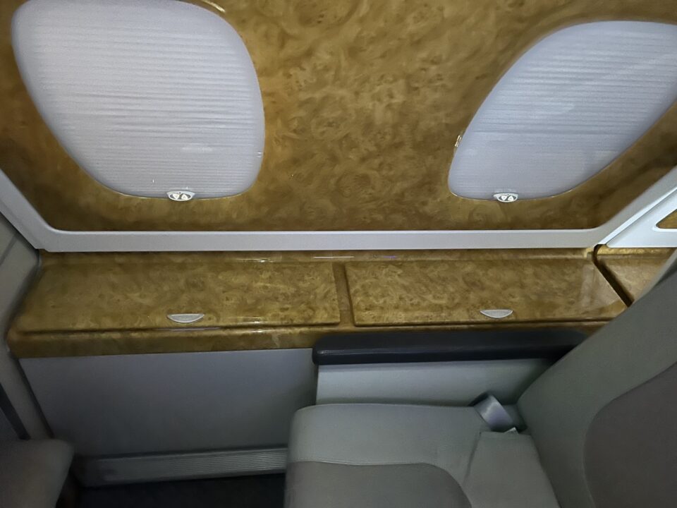 Emirates-windowstorage - Lattes and Runways