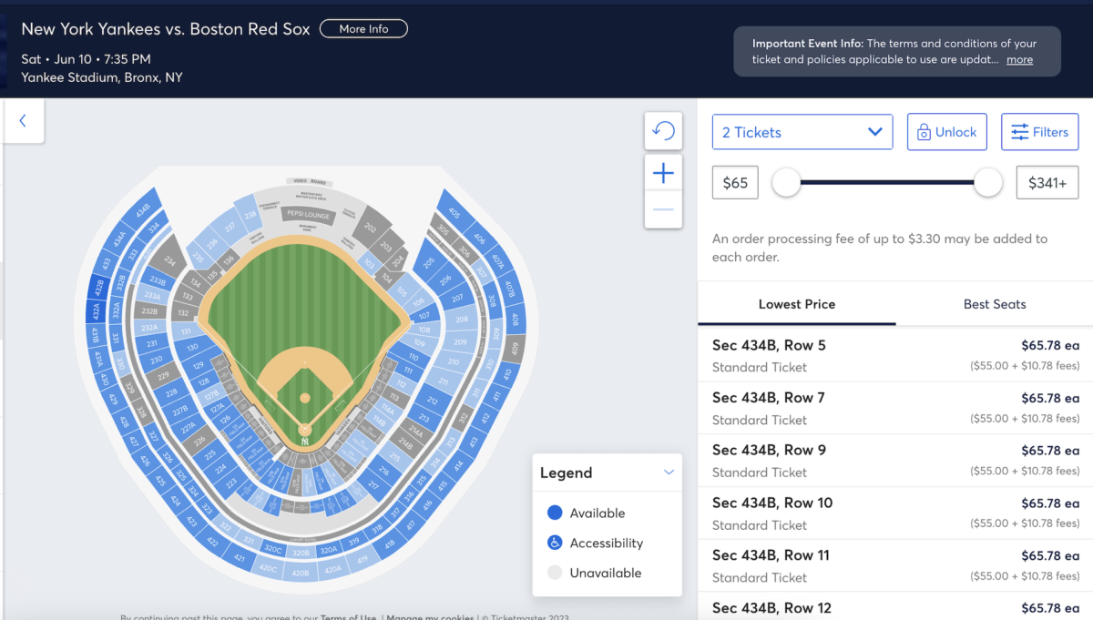 A Beginners Guide to Yankee Stadium - Lattes & Runways