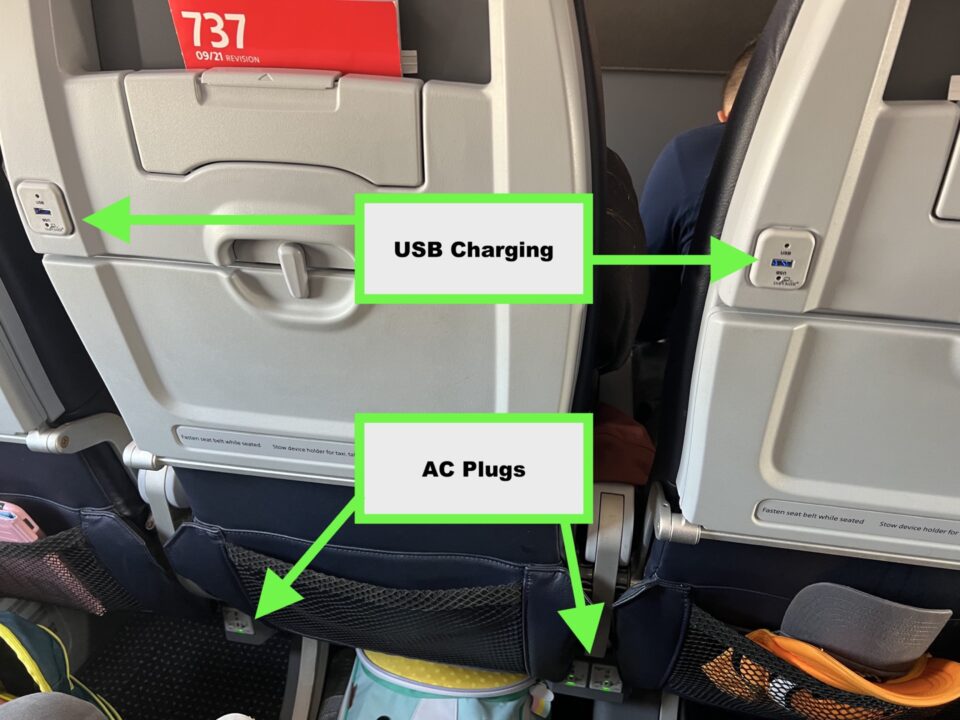 American Airlines Main Cabin Extra Review