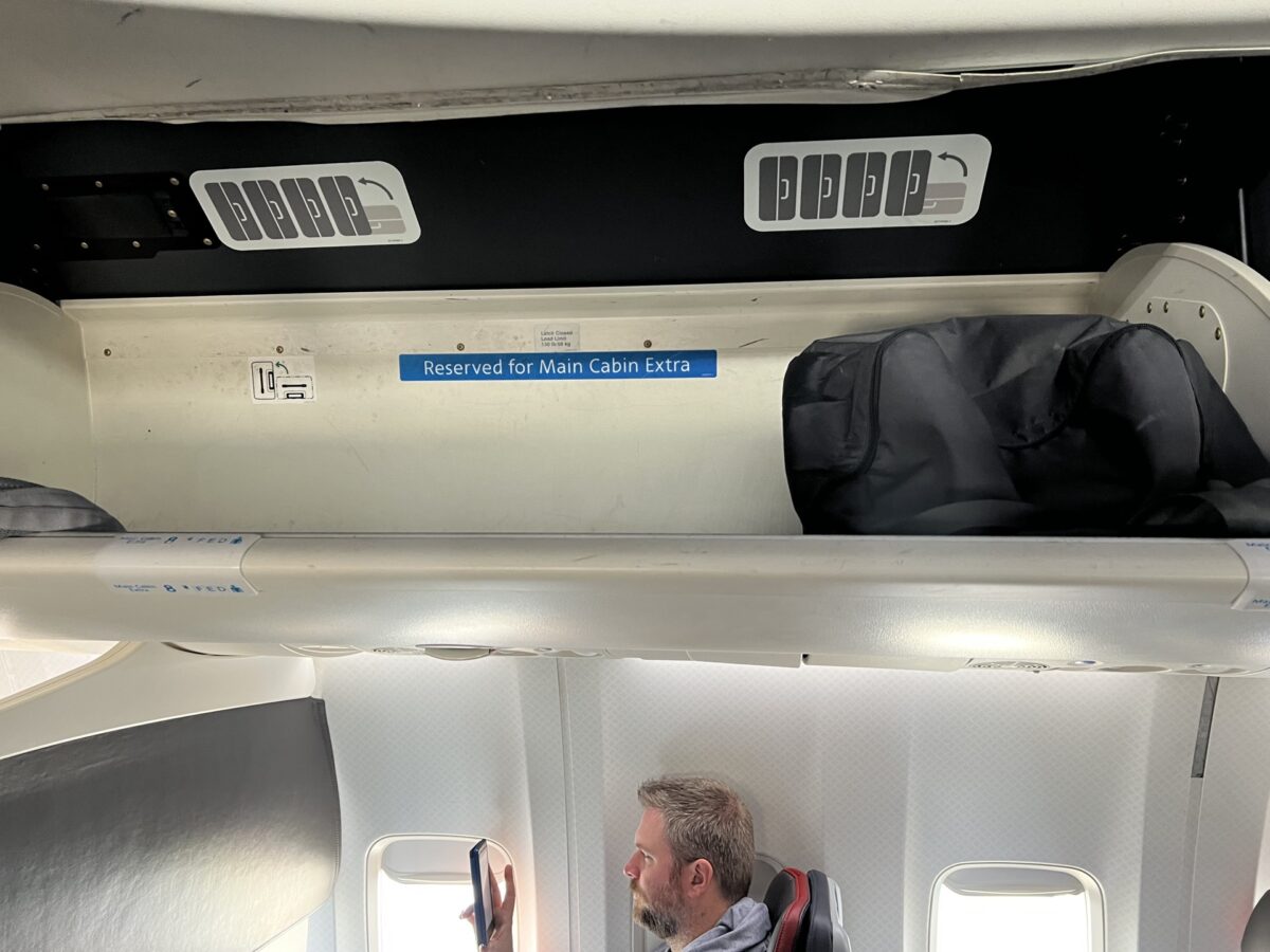 American Airlines Main Cabin Extra Review