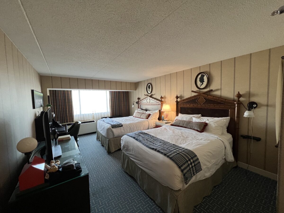 Hotel Review: Graduate Iowa City