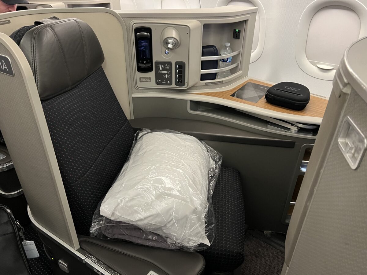 American Airlines Flagship First Transcontinental — A321T from SNA to JFK